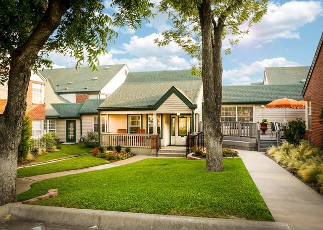 76 Assisted Living Facilities in Dallas, TX (with Reviews)