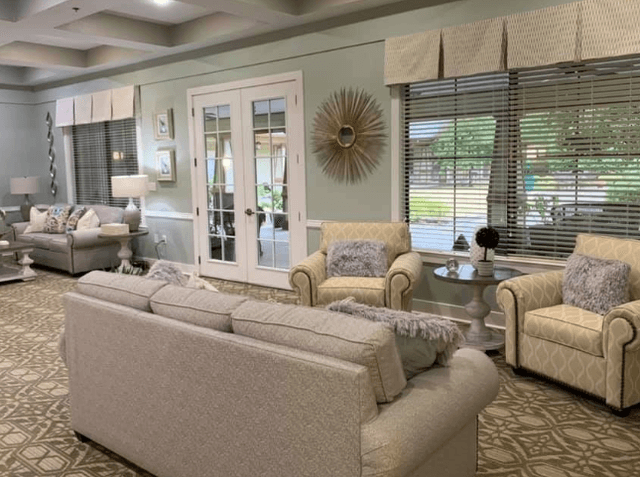 76 Assisted Living Facilities in Dallas, TX (with Reviews)